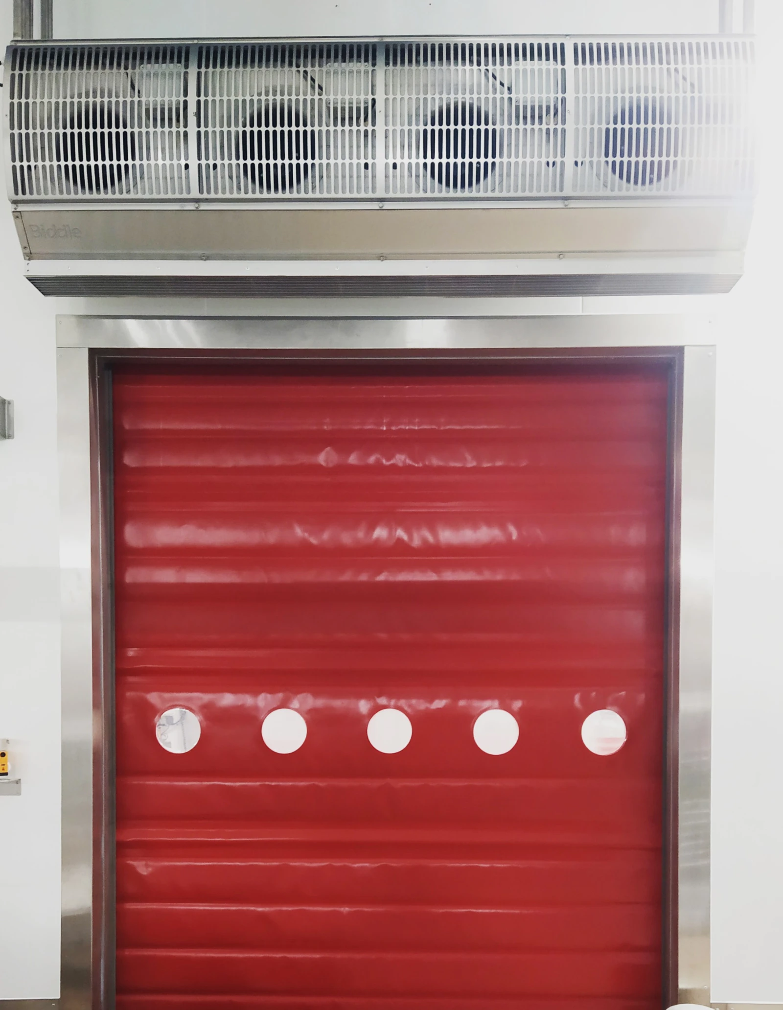 IsolAir2 Chilled Room Air Curtain | Biddle